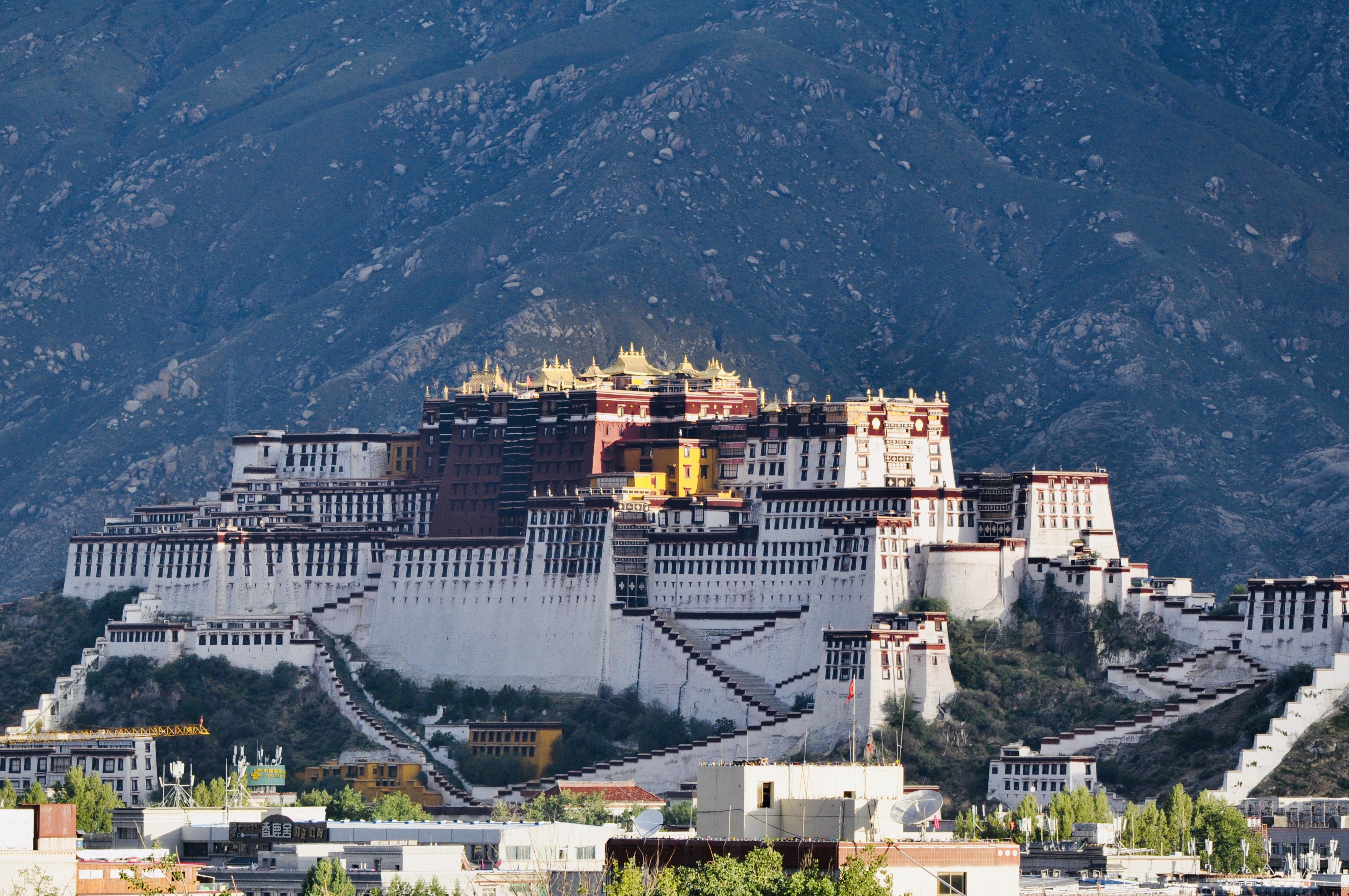 Sherpa Reisen | Zum spirituellen Zentrum der Erde – Kultur ...